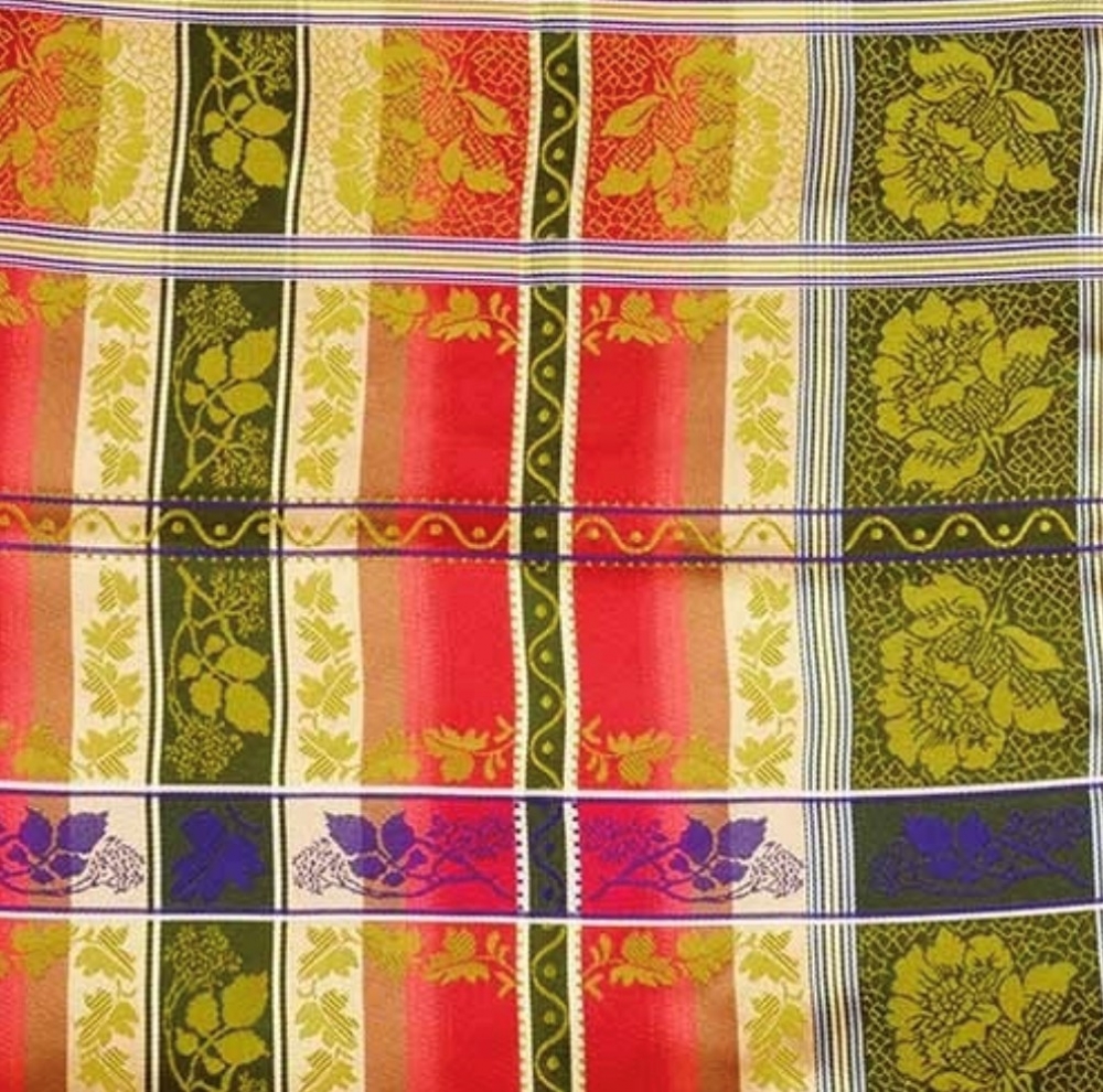 Silkeskjerf Tyrihans Eufemia 42 | Tonesbunadstue.no. Alt til bunad