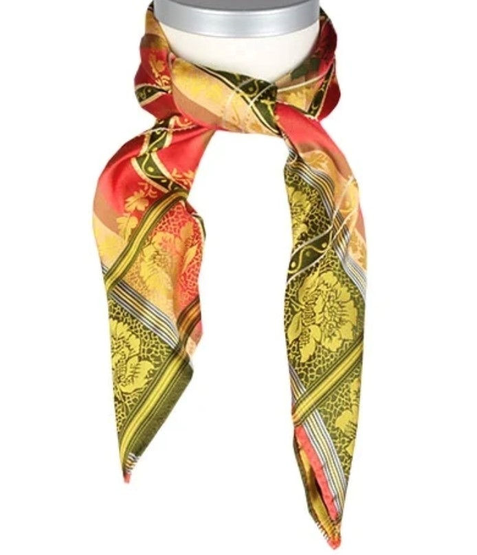 Silkeskjerf Tyrihans Eufemia 42 | Tonesbunadstue.no. Alt til bunad