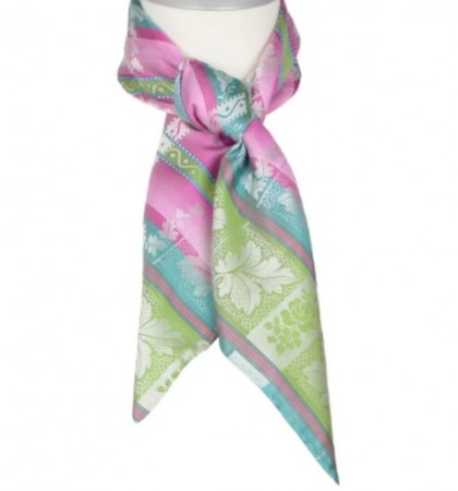 Silkeskjerf Tyrihans | Tonesbunadstue.no. Alt til bunad