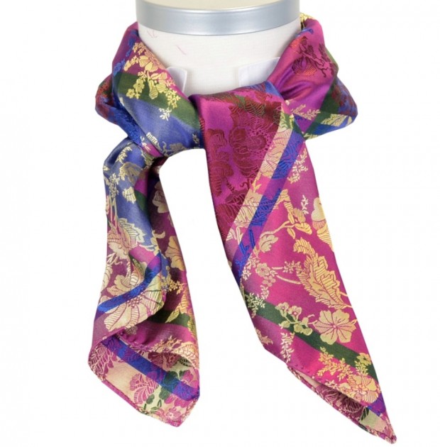 Silkeskjerf Tyrihans Herborg 14 | Tonesbunadstue.no. Alt til bunad