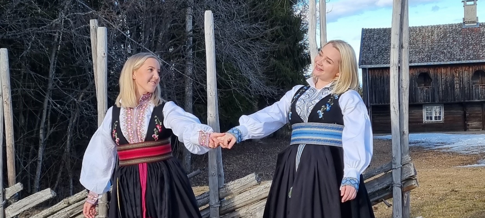 Tonesbunadstue.no. Alt til bunad